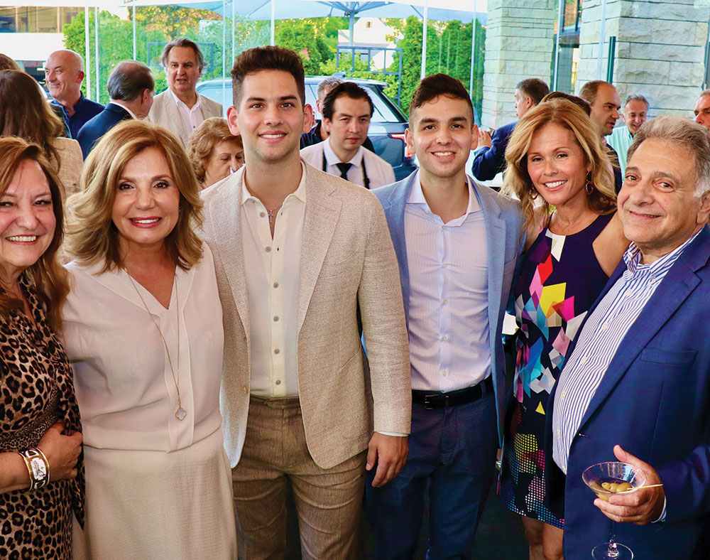 Going Beyond the Horizon with Xenophon Verginis – NEO Magazine